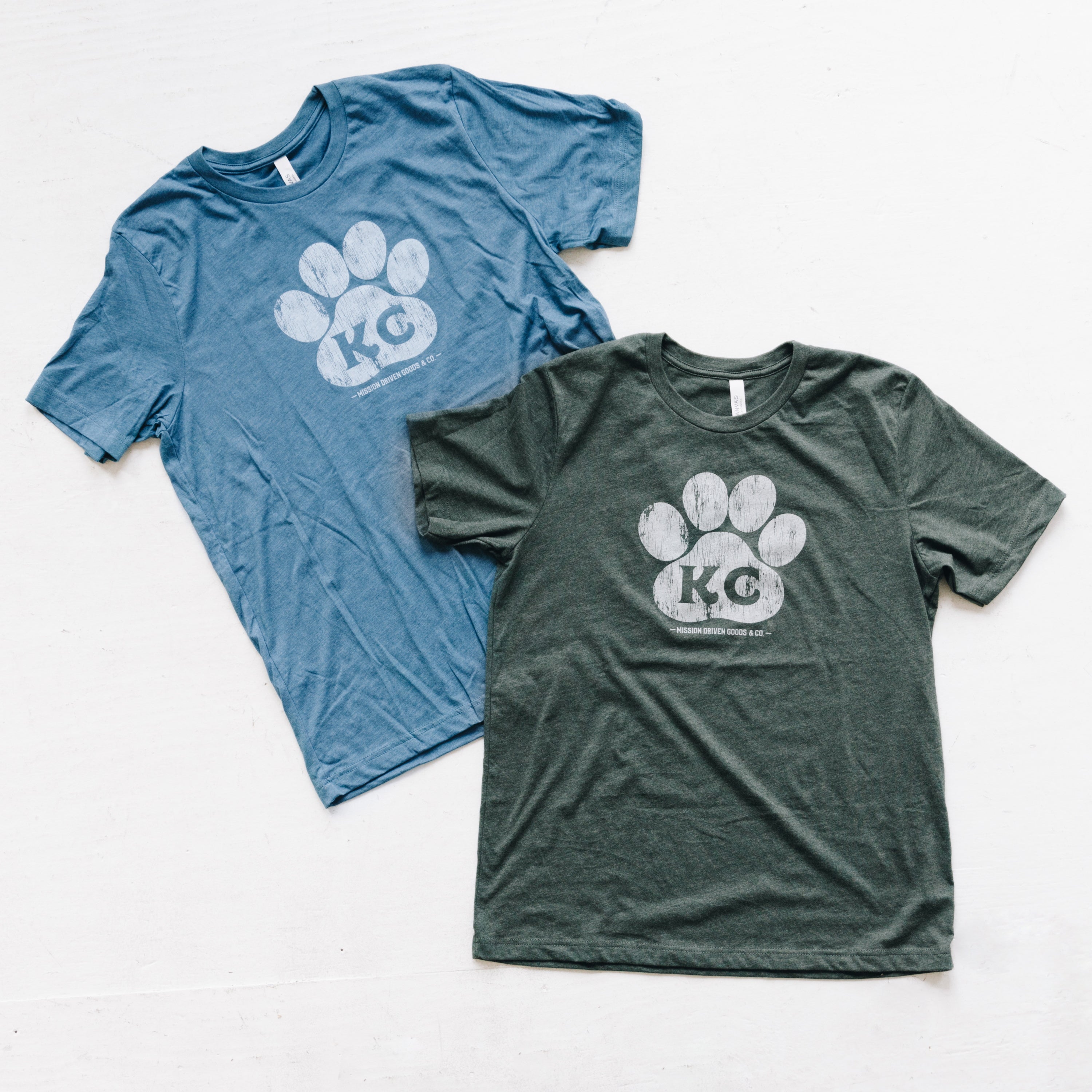 Mission Driven Goods KC Paw Tee - Vintage Blue – Made in KC